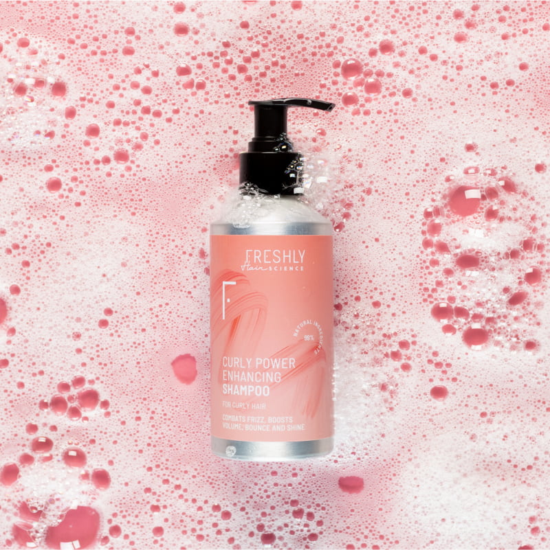 Co wash condicionador natural cabelo encaracolado | Freshly Cosmetics